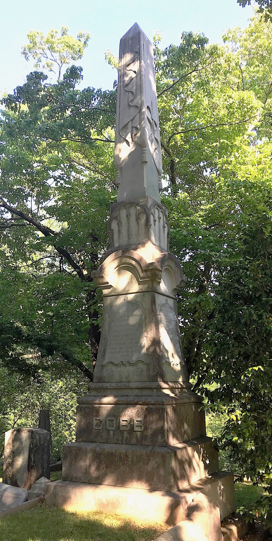 Bulldogs and Burials: Walking Through Athens, Ga.’s Oconee Hill ...