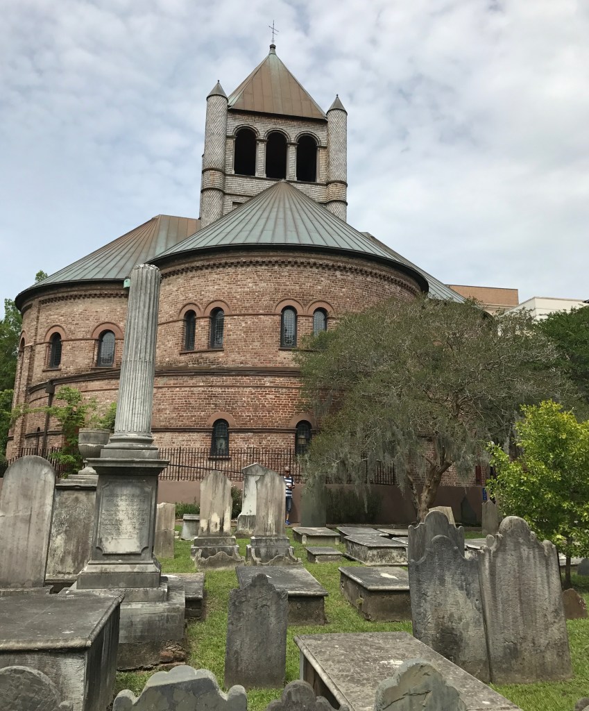 More Charleston, S.C. Cemetery Hopping: Wandering Through the Circular ...