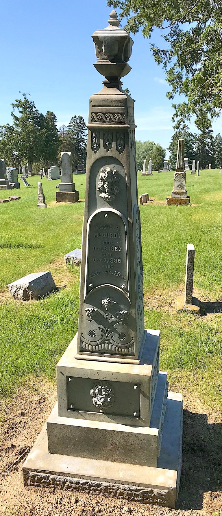 Iowa/South Dakota Cemetery Hopping: Discovering Iowa’s Le Mars Cemetery ...