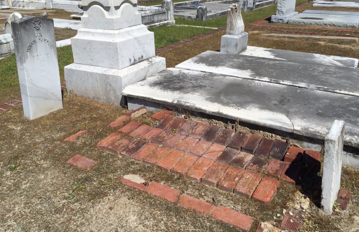 Sweet Home Alabama: Hitting the Bricks at Eufaula’s Fairview Cemetery ...