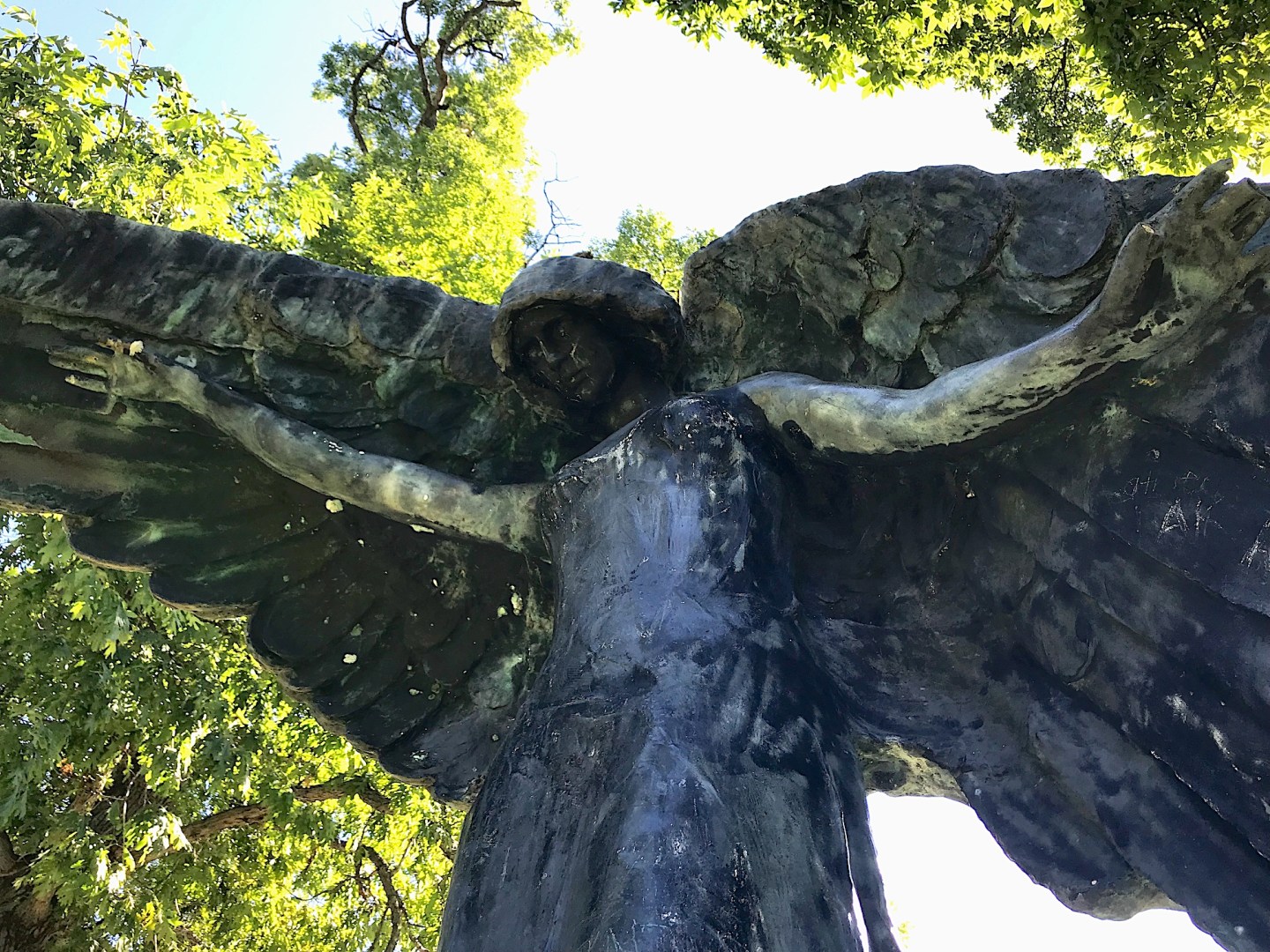 The Black Angel of Iowa City, Iowa: Stopping by Oakland Cemetery, Part ...